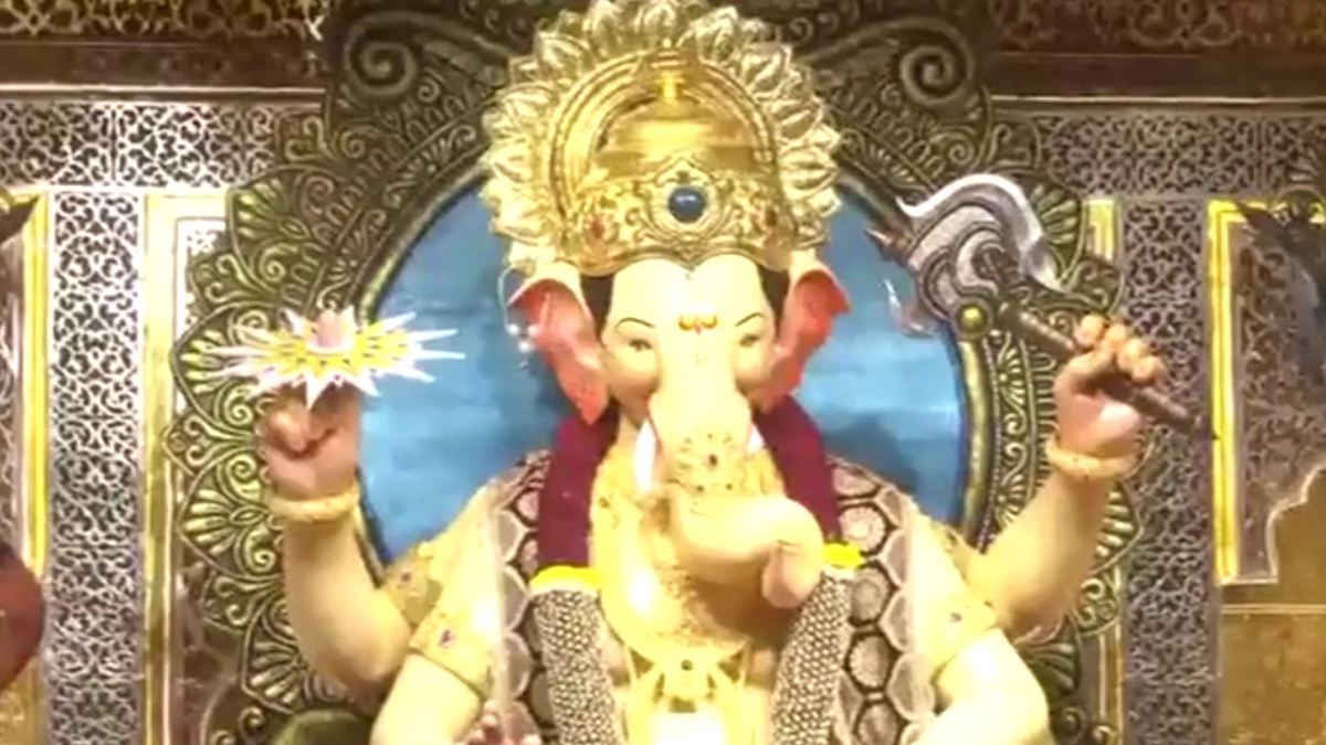 Lalbaugcha Raja First Look HD Images: मुंबईच्या लालबागच्या राजाचा ...