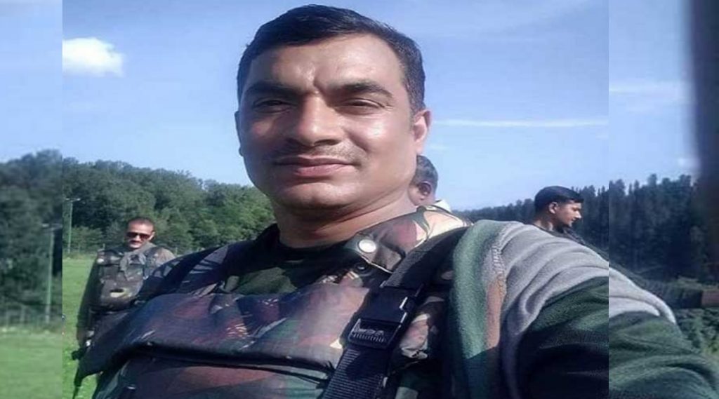 Solapur: शहीद सुनिल काळे अनंतात विलीन, लष्करी इतमामात अंत्यसंस्कार ...