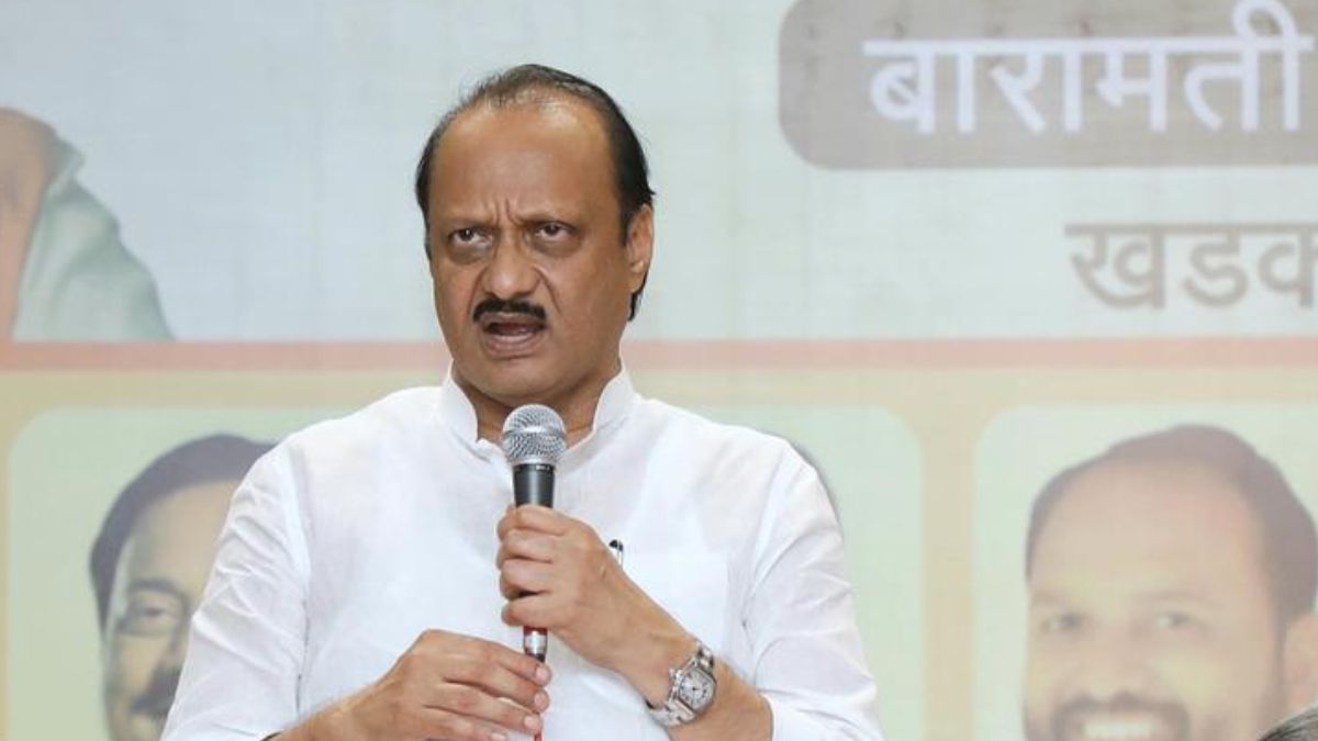 Pune: पुण्यात अजित पवारांना मोठा धक्का; Deepak Mankar यांना आमदारकी ...